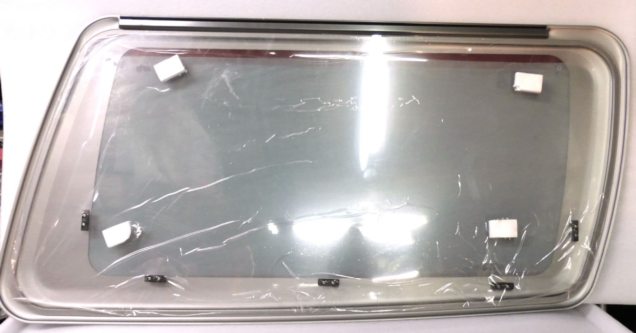 SWIFT MOTORHOME POLYPLASTIC WINDOW