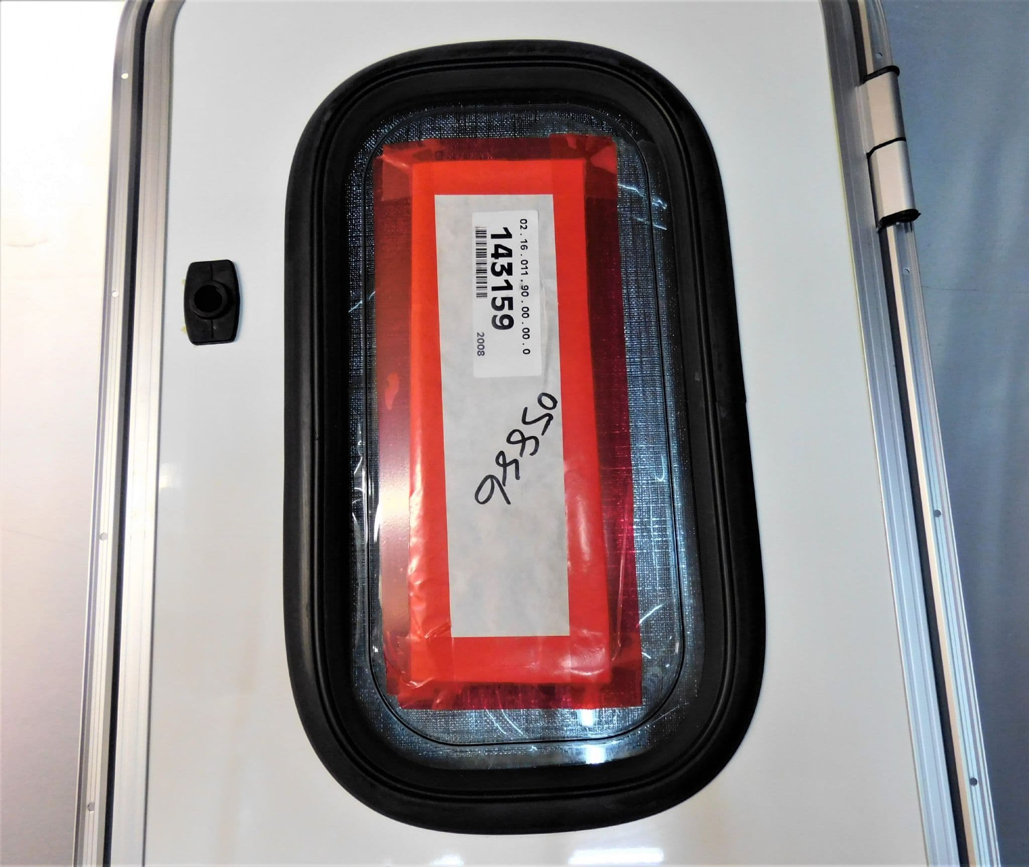 SWIFT Short door caravan teardrop etc