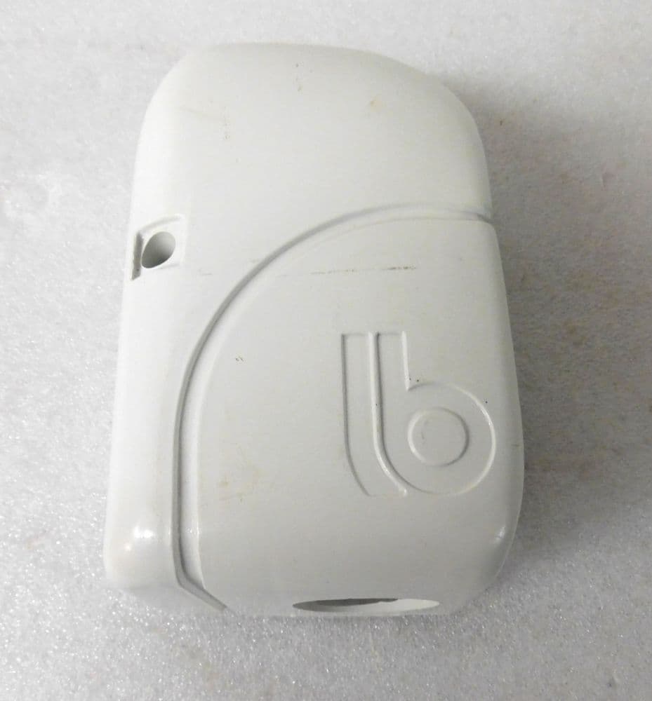 Thule Omnistor 5500 awning end cap EC2