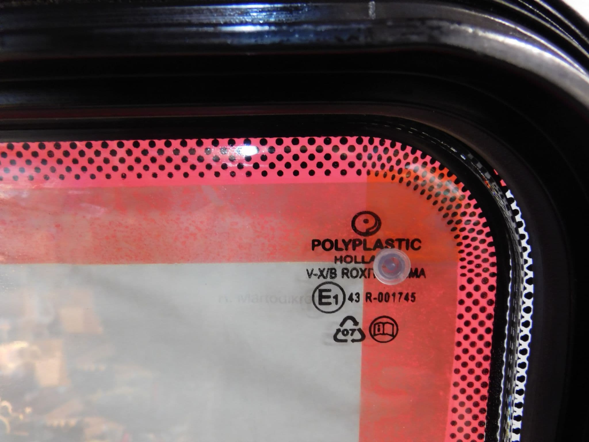 V-XB Polyplastic Opening window self build/Conversion 500 X 550