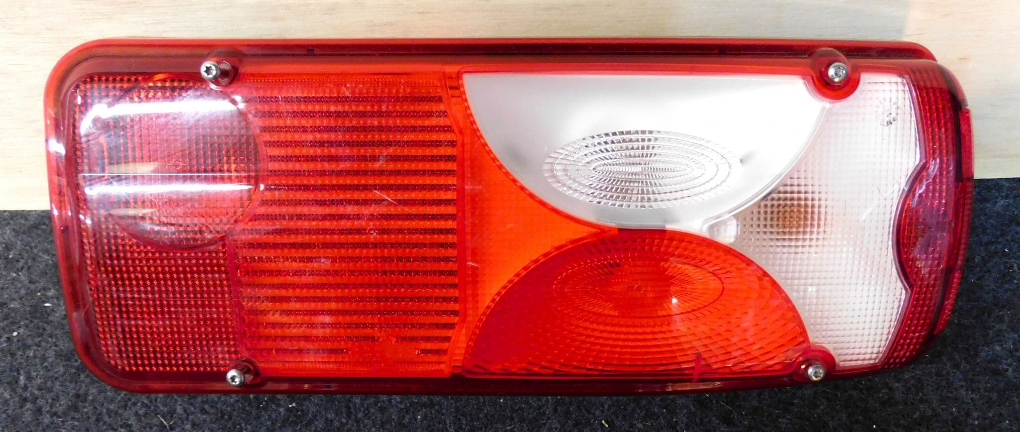 VIGNAL Vw Mercedes Sprinter 2006-On Rear Tail Lamp Light LEFT HAND