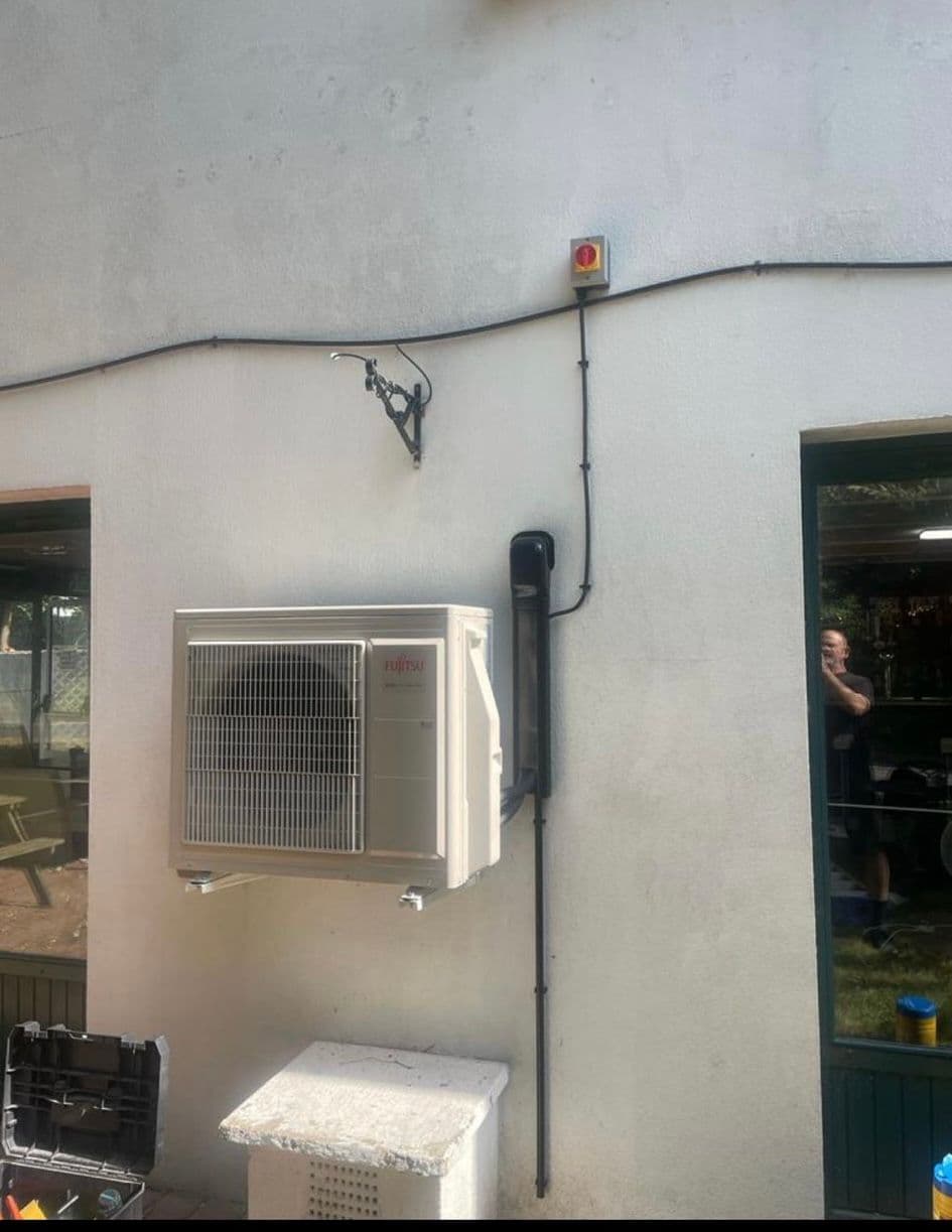 Maximizing Comfort and Efficiency, Hotel Air Conditioning Systems in ...