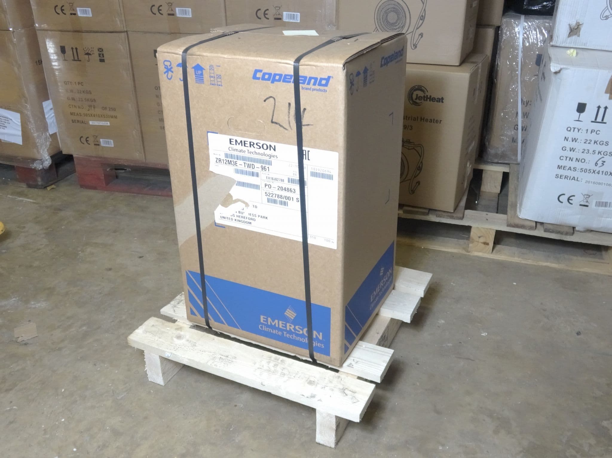 Copeland Scroll Compressor ZB48KQE-TFD-558 Gas 404A 380-420V/3PH/50Hz