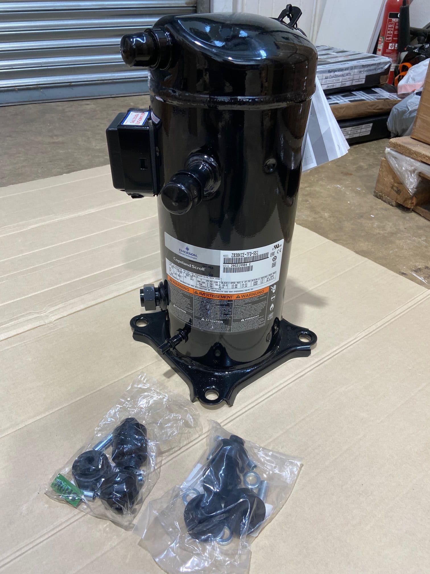 Copeland ZB38KCE-TFD-551 R404a R134a R407c R404a R410a Rota-Lock Scroll ...