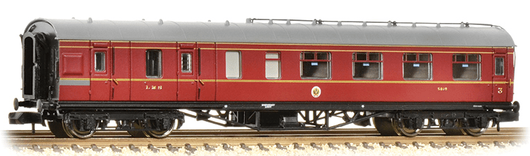 374-825B Farish Stanier Brake Third LMS Crimson Lake