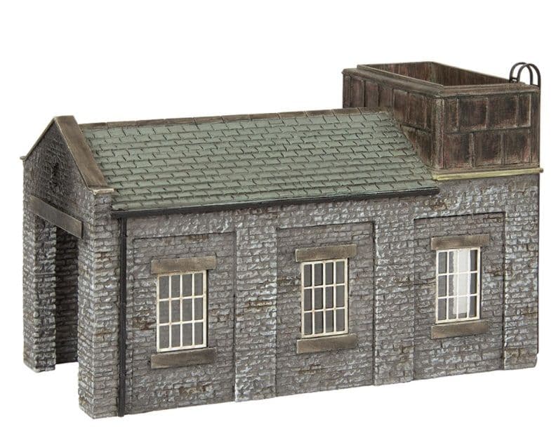 42-0002 Scenecraft Stone Engine Shed with Tank