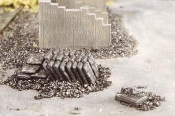 526 Ratio TRACKSIDE BUILDINGS Coal Sacks 48 per pack