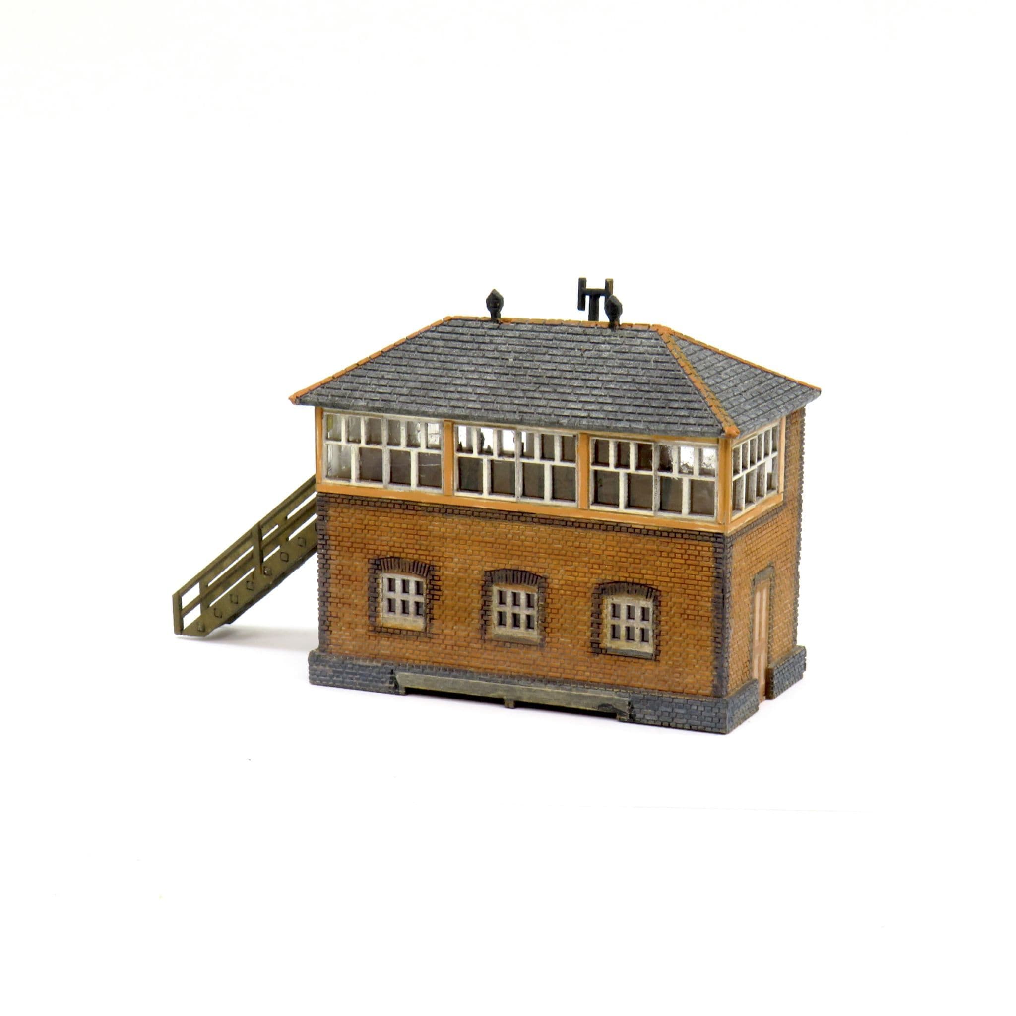 ALTT120 035 Arch Laser GWR Medium Sixed Brick Built Signal Box Kit