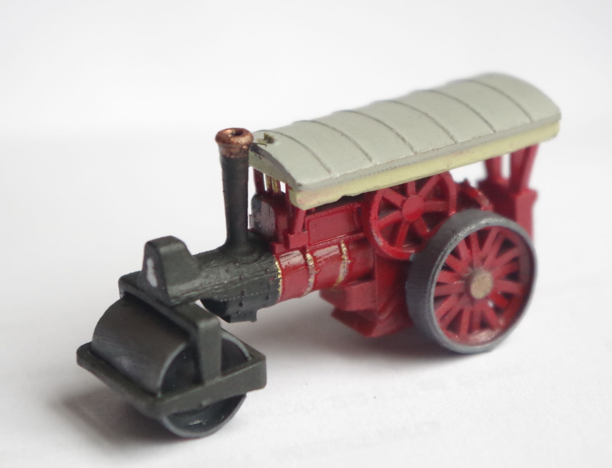 Arch Laser A3D0019 N Gauge Red Steam Roller painted 1