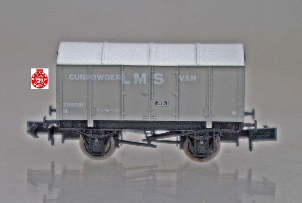 Dapol 2f-013-001 N Scale LMS Gunpowder Van