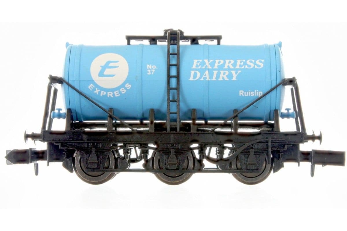 Dapol 2F-031-022 6 Wheel Milk Tanker Express Dairy E no 37