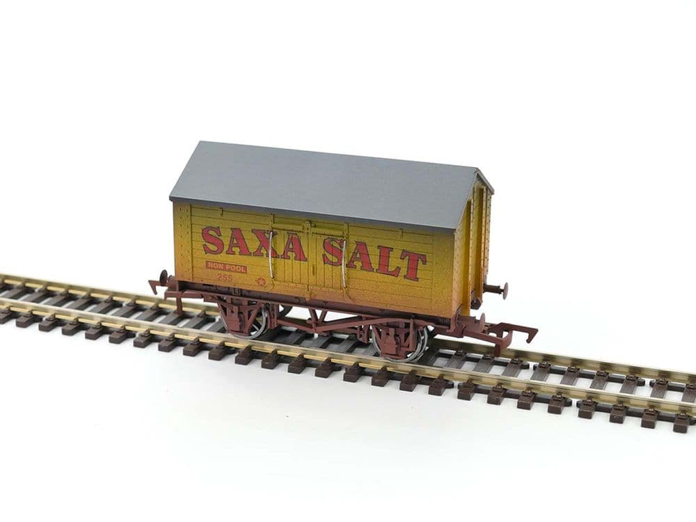 Dapol 4F-018-034 Scale 1 76 OO Salt Van Saxa 255 Weathered