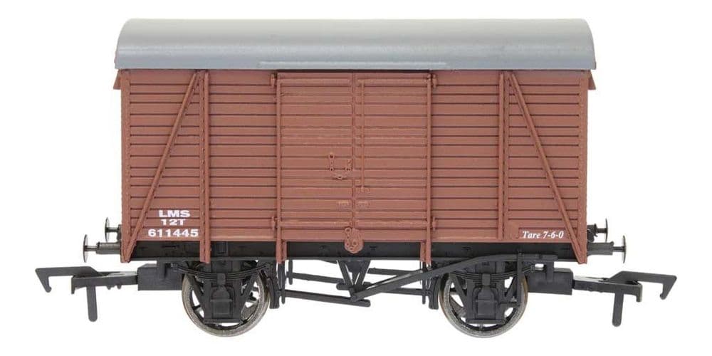 Dapol 4F-021-035 Scale 1 76 OO Box Van LMS 611445