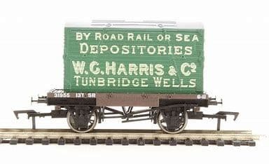 Dapol 4F-037-101 Conflat wagon and container "W C Harris & Co " - 31955 ...