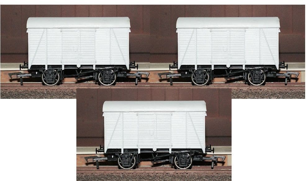 Dapol A012 3 UNPAINTED Box Van 3 Pack