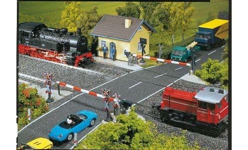 Faller 120171 Level Crossing with Hut