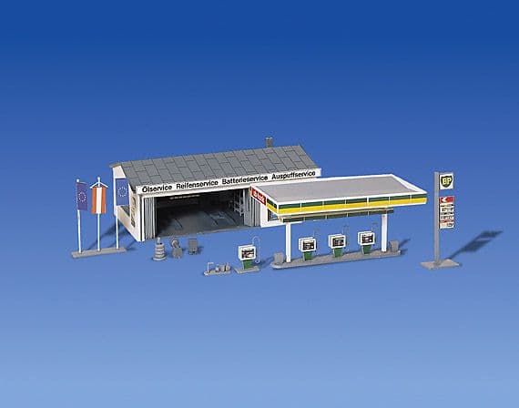 Faller 130345 HO Scale Petrol Station with Sevicing Bay Era III