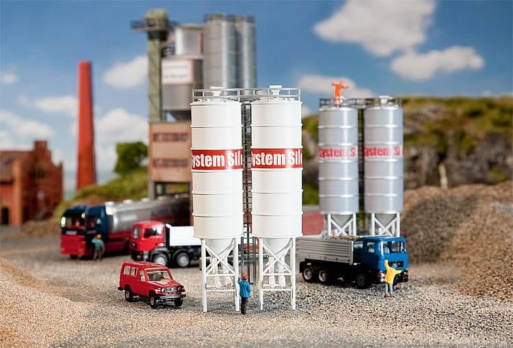 Faller 130476 HO Scale Industrial Silos 2