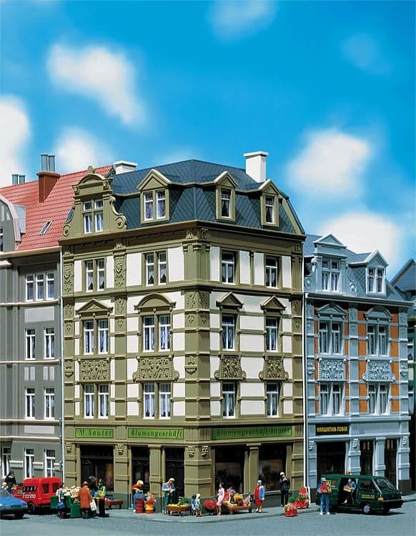 Faller 130916 HO Scale 4 Storey Corner House Dormer Windows Era I