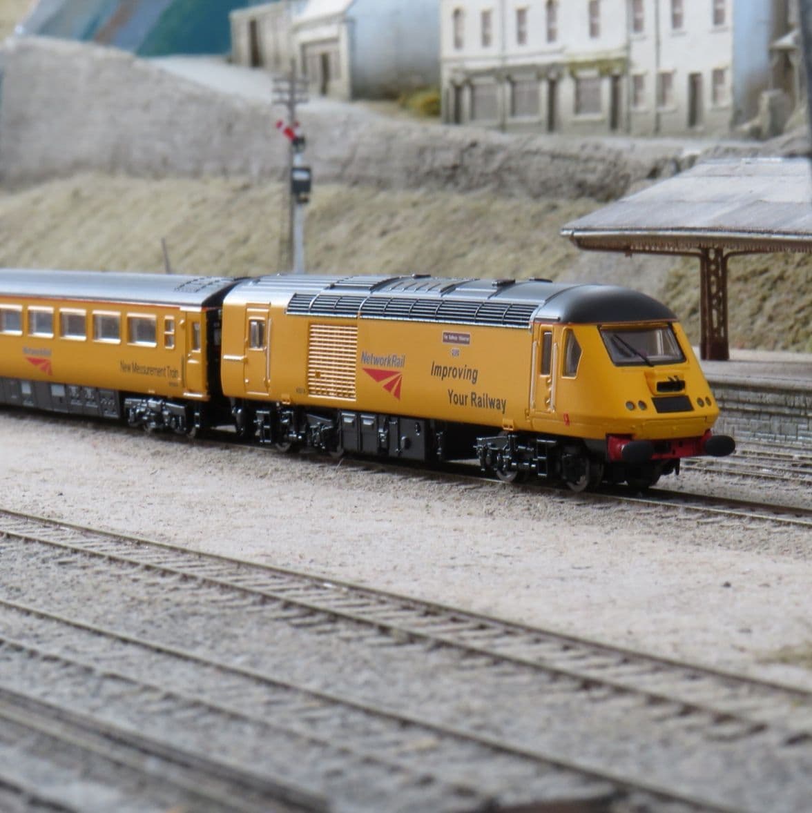 GM2210303 Dapol Scale 1 148 N Class 43 HST 43014/062 Network Rail New ...
