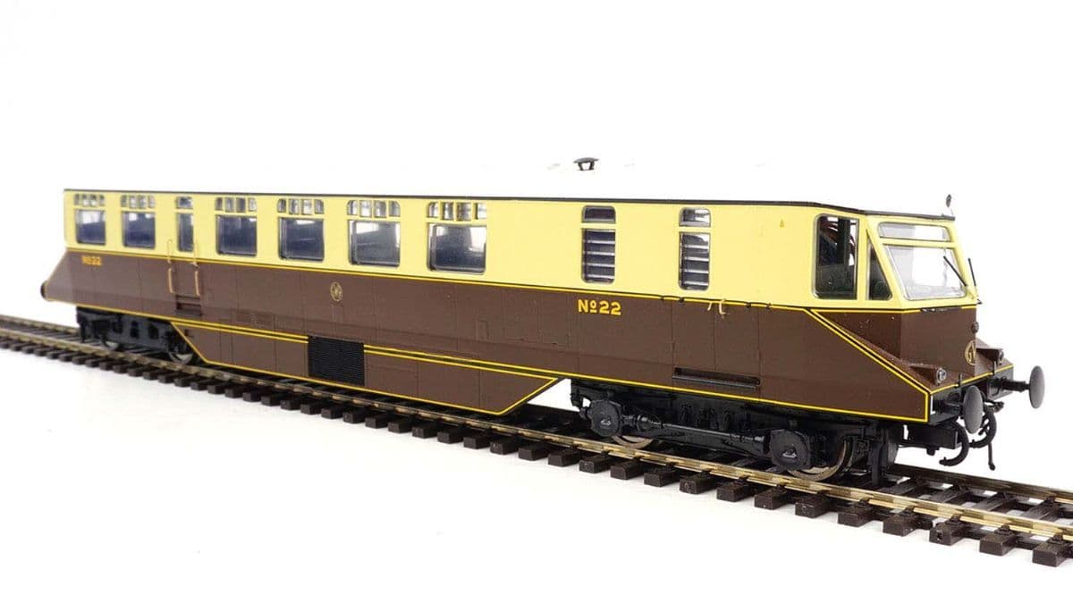 Heljan 19406 AEC Railcar 23 GWR Chocolate/Cream