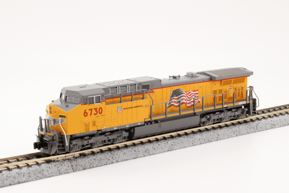 Kato 176-7040 Scale 1 160 N EMD AC4400CW Union Pacific 6730