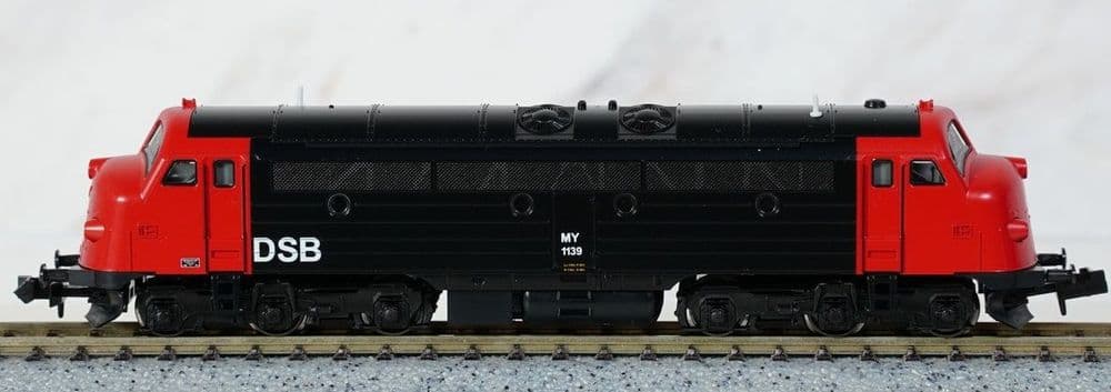 Kato 2891 Scale 1 160 DSB MY 1139 Nohab Diesel Locomotive IV