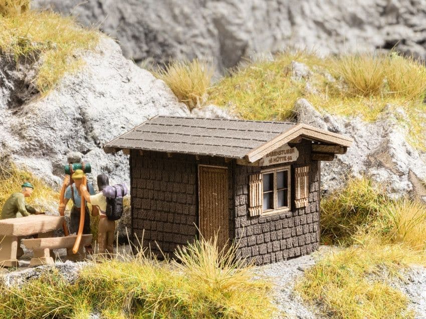 Noch 14338 Scale s 1 87 Scale HO Scale REFUGE HUT LASER CUT MINIS KIT
