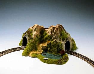 Noch 34660 - N Scale Tunnel Curved Single Track with Pond Clearance 4 7cm