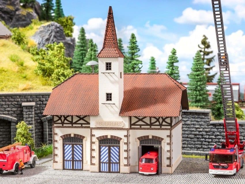 Noch 66380 Scale s 1 87 Scale HO Scale FIRE STATION LASER CUT STRUCTURE ...