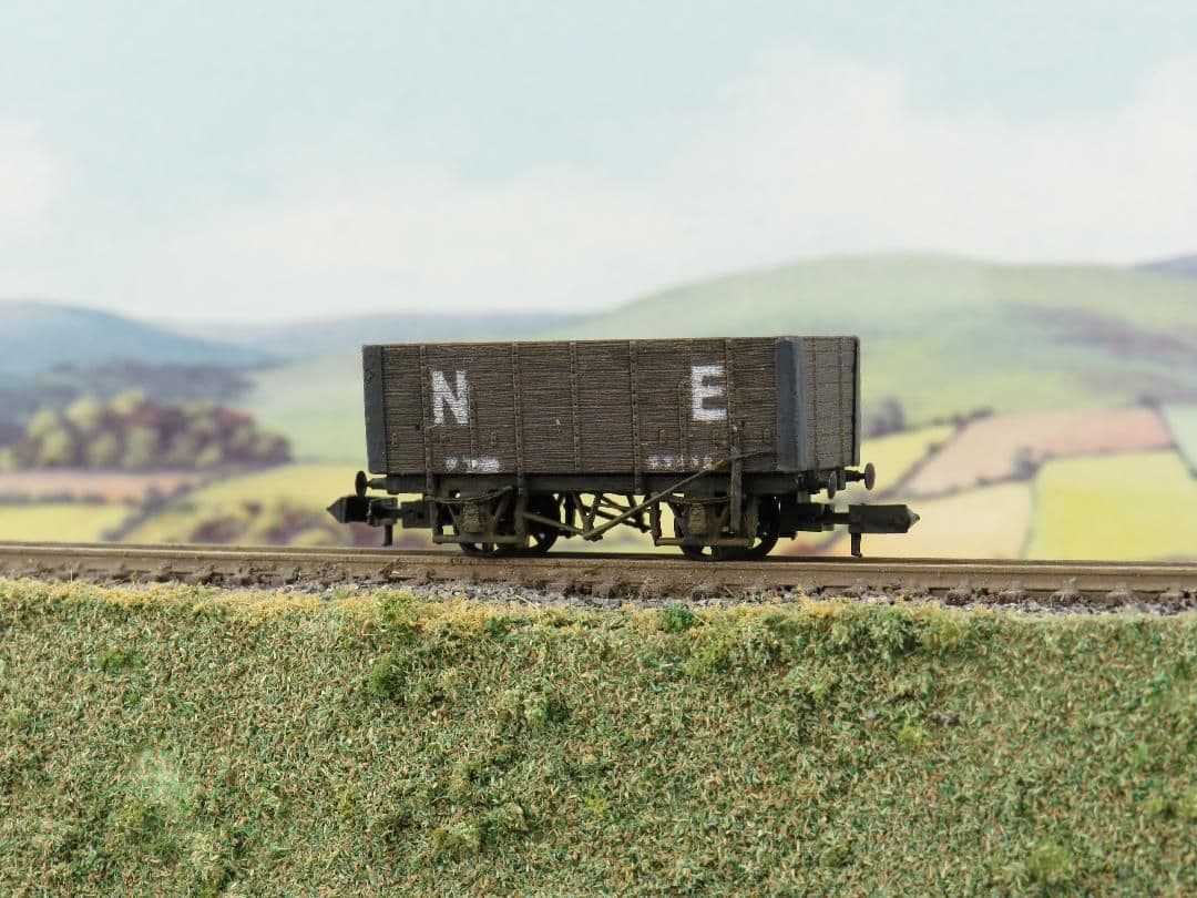 OCWW ALN065 LNER Slope Sided Diag 12 20T Coal Hopper