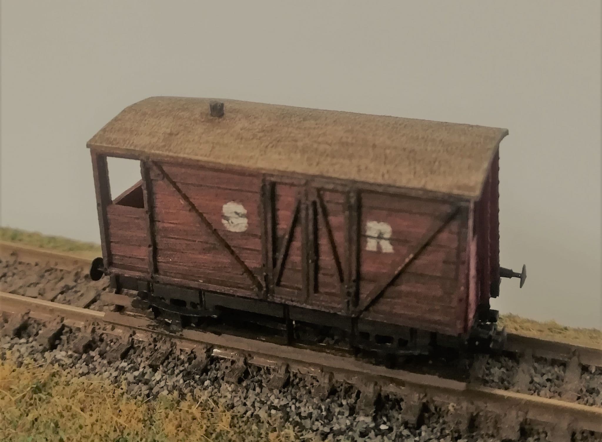 OCWW ALN066 Southern ex LSWR 20T Brake Van Wagon kit