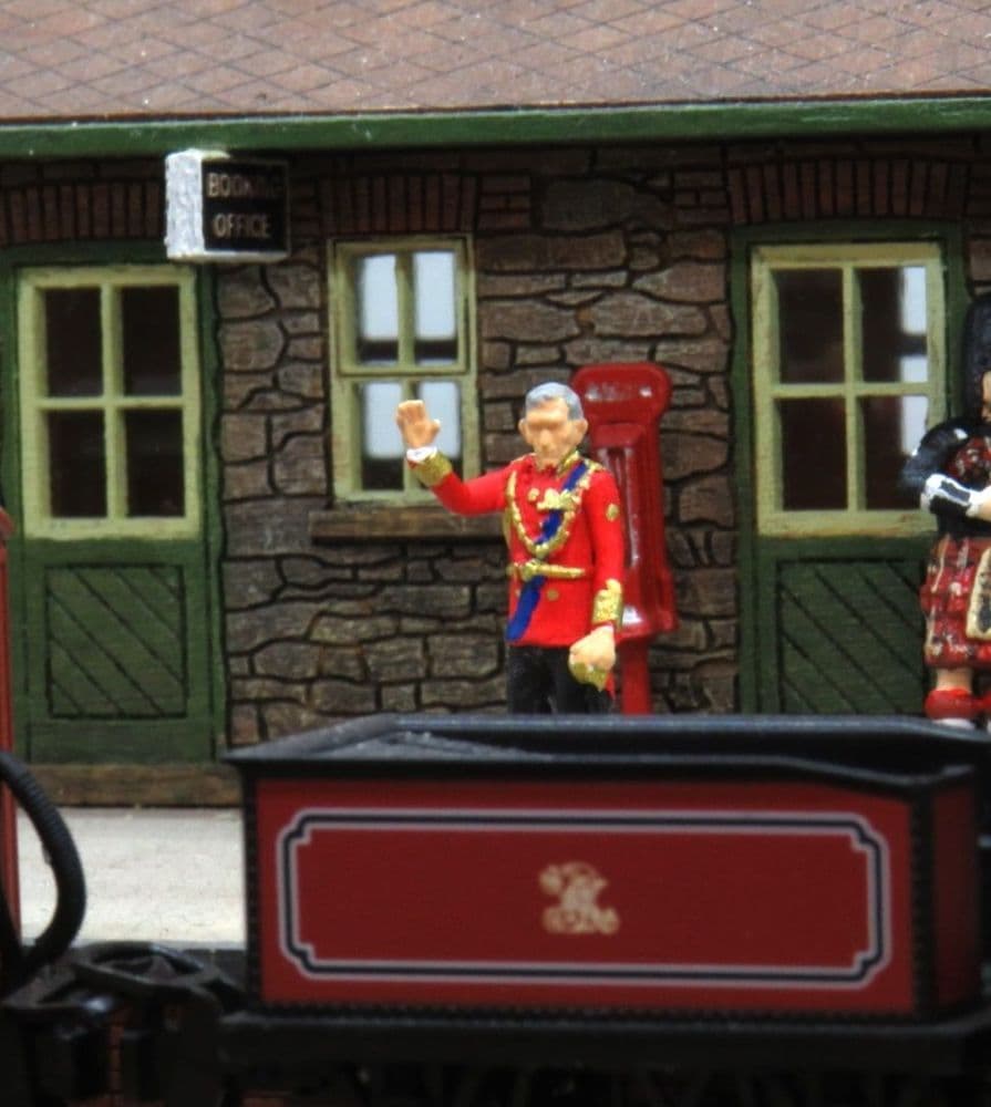OSBF123 OO gauge King Charles III & x28;painted figure& x29; & x28 ...