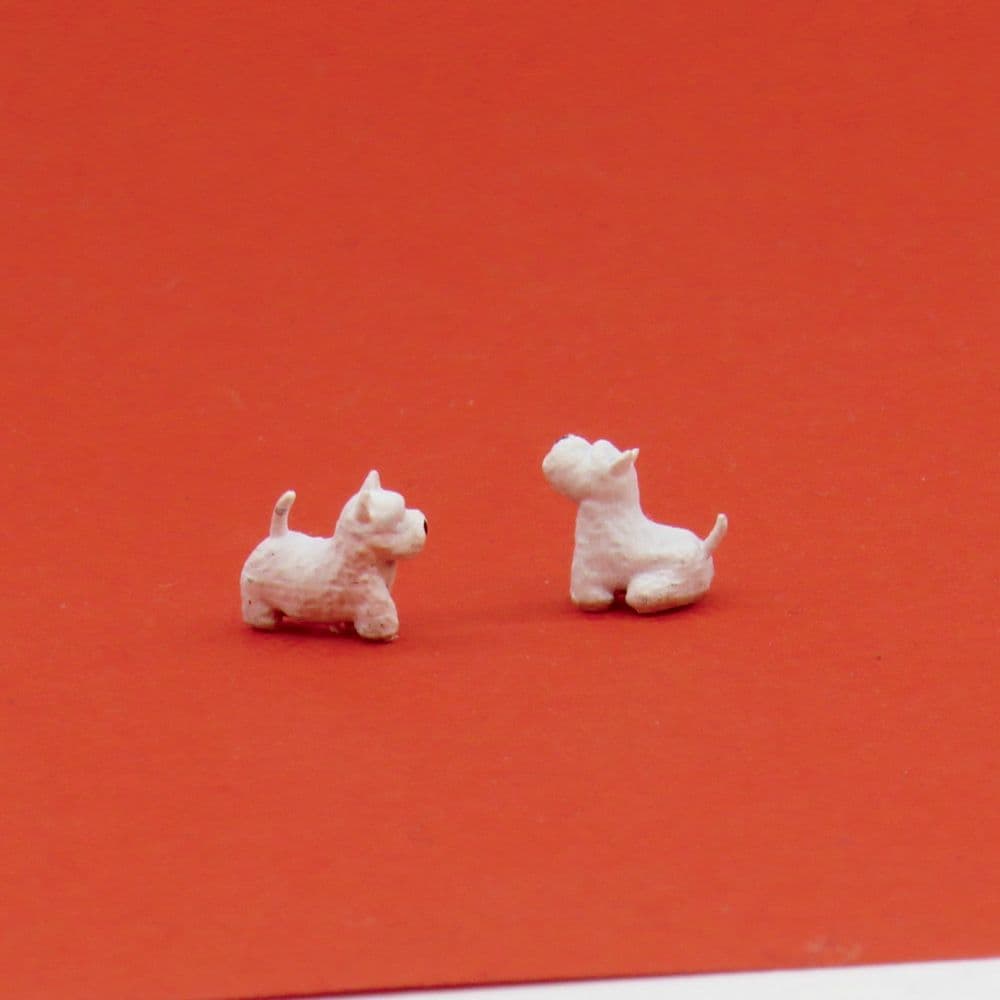 OSBF157 OO Gauge Figures West Highland Terrier painted X2