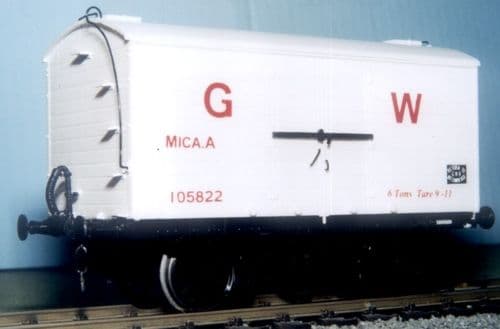 Peco Parkside Dundas PS49 GWR Mica Insul Van X9