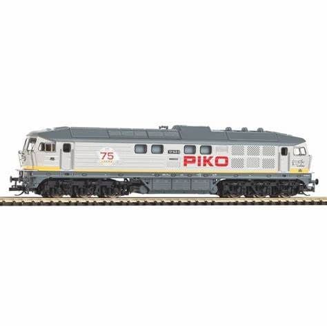 Piko 47330 Scale 1 120 Piko 75yr BR131 Diesel Locomotive