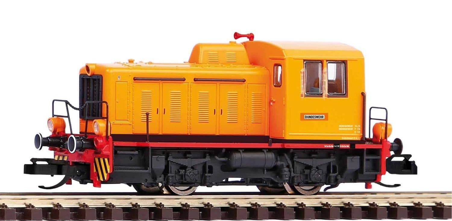 Piko 47525 Scale TT 1 120 Bundeswehr TGK2 Diesel Locomotive V