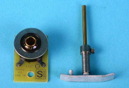 TLU Gaugemaster Tension lock Uncoupler for OO/HO
