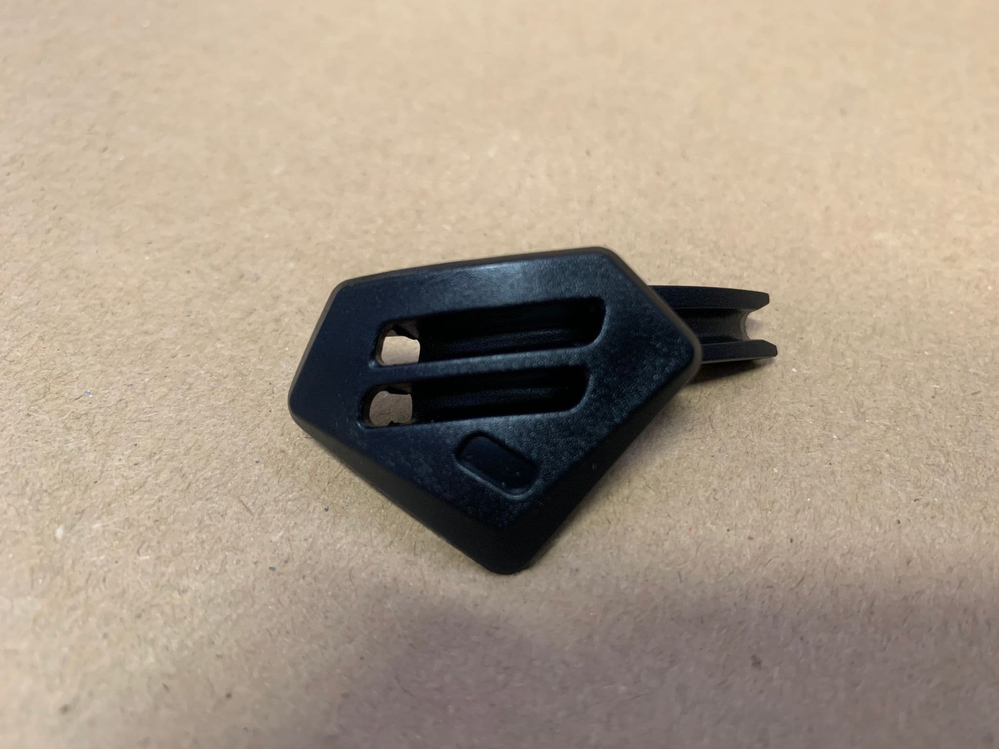 Ridley Internal Cable Bottom Bracket Cable Guide