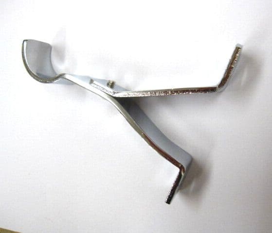 2 Swish Pole Brackets 28mm Chrome Bay Window Corner Support