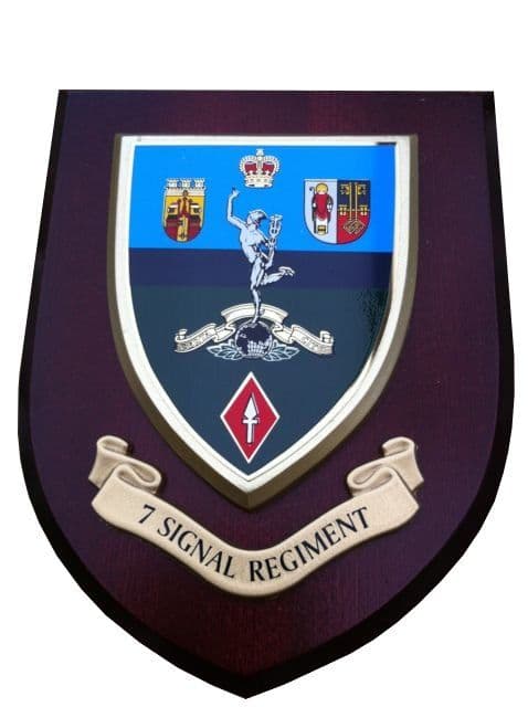 7 Signal Regiment Military Wall Plaque