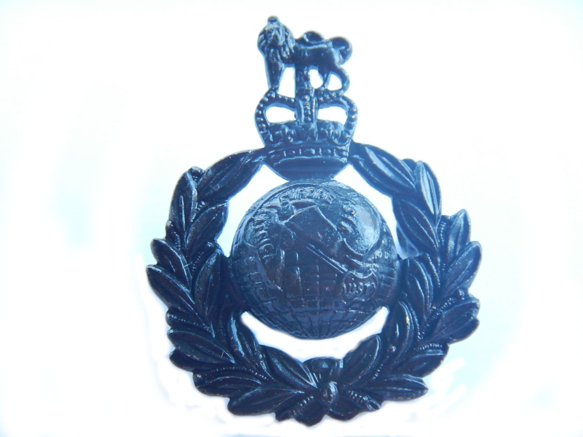 Royal Marines Cap Badge Bronze