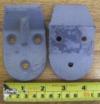 Heavy Duty Cast Iron Basin Support Brackets - 06001402 - Plumbers Mate Ltd
