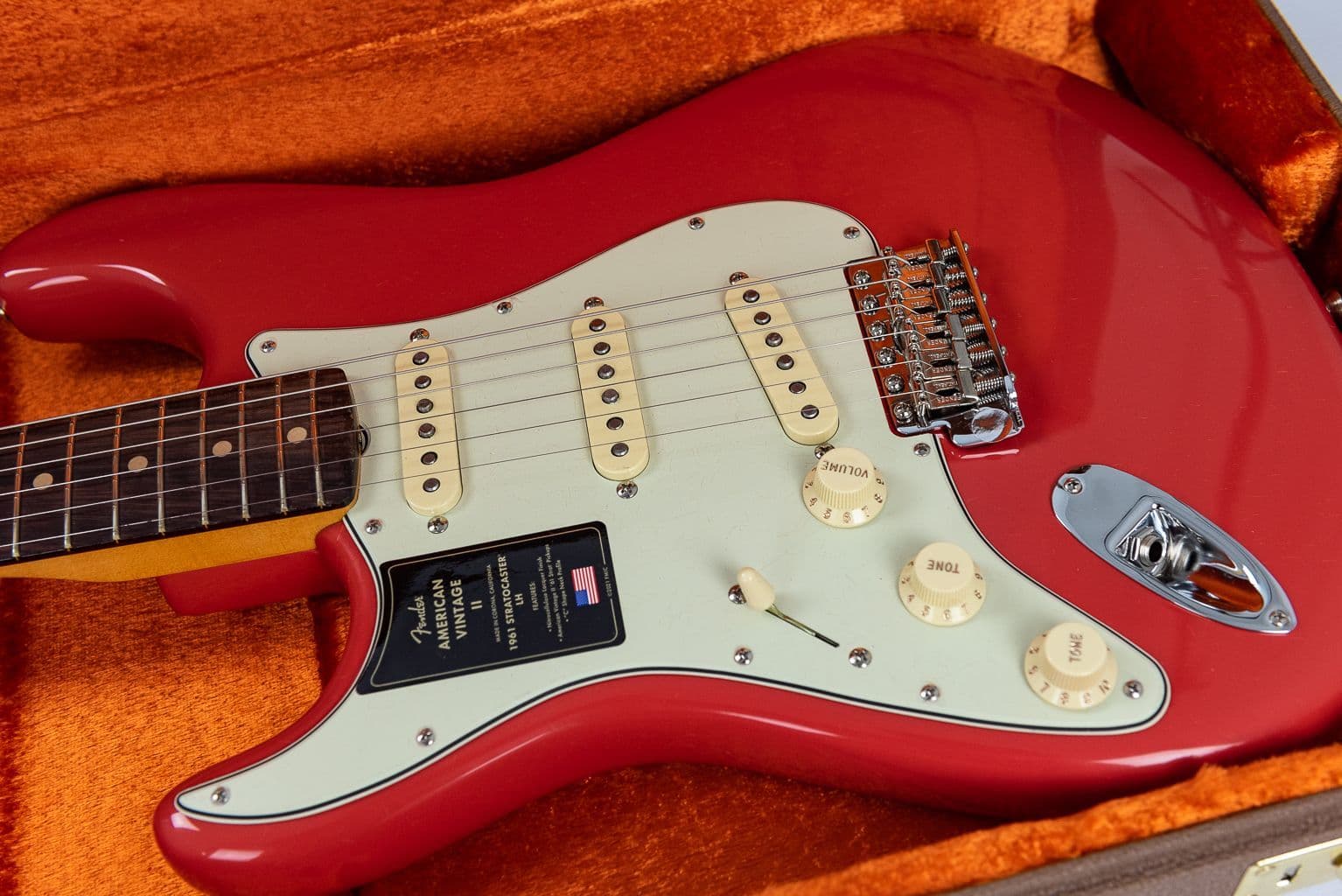 Fender American Vintage II 1961 Stratocaster Left-Hand Fiesta Red