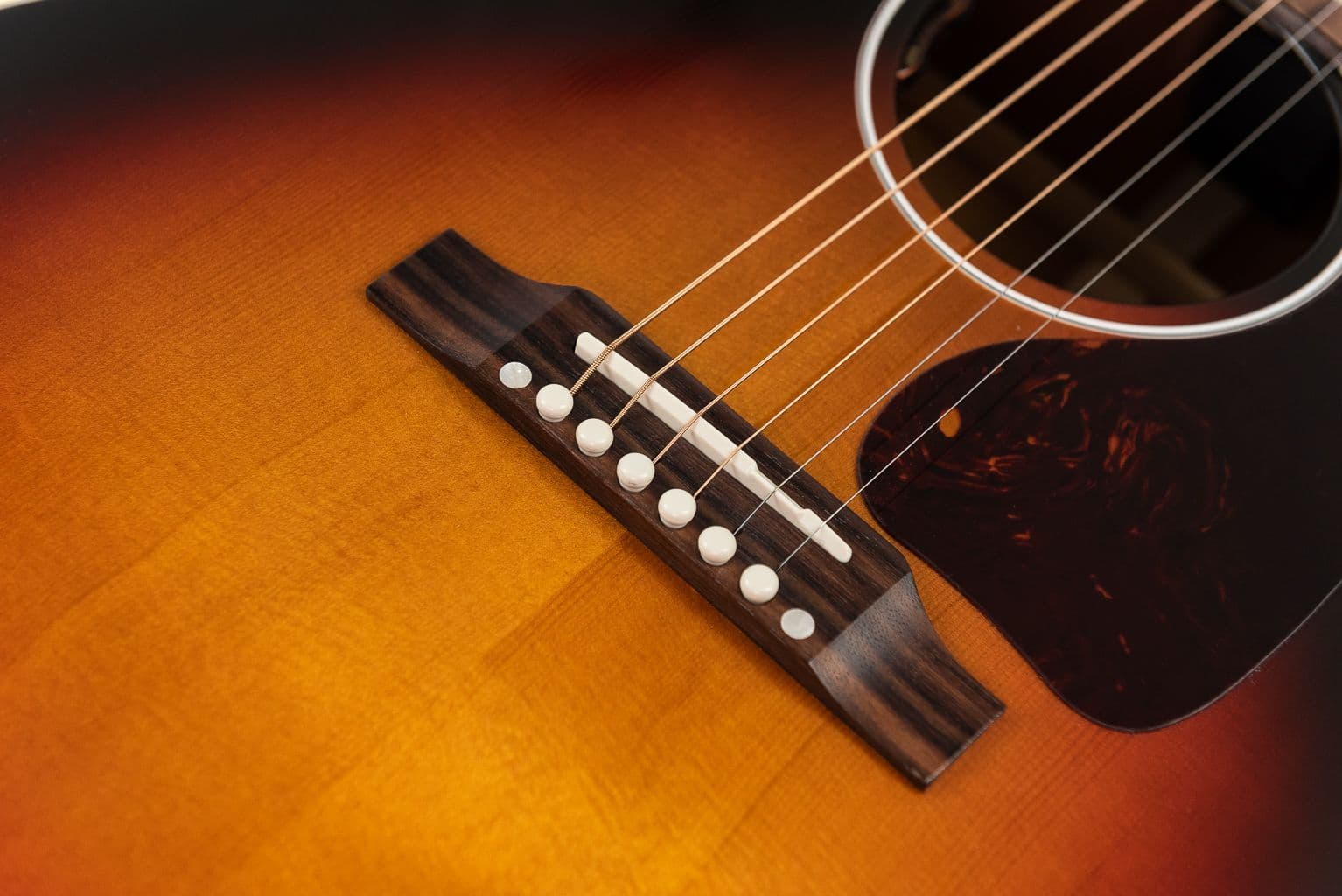 Gibson J-45 Standard Acoustic Guitar Tri Burst Gloss