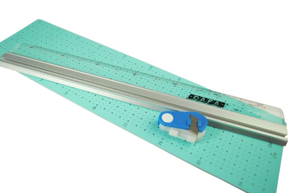 DAFA Slide Cutter with Cutting Mat and Rule Paper Craft Art Hobbies ...