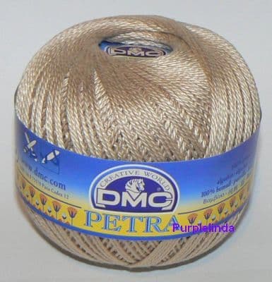 BOOFLE and Friends Christmas DMC Crochet Pattern Booklet 14941L/2