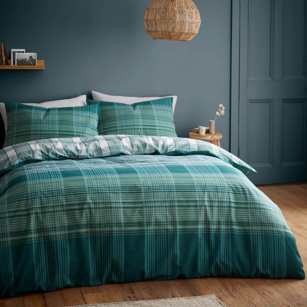 Catherine Lansfield Roxburgh Kelso Green Duvet Cover Set