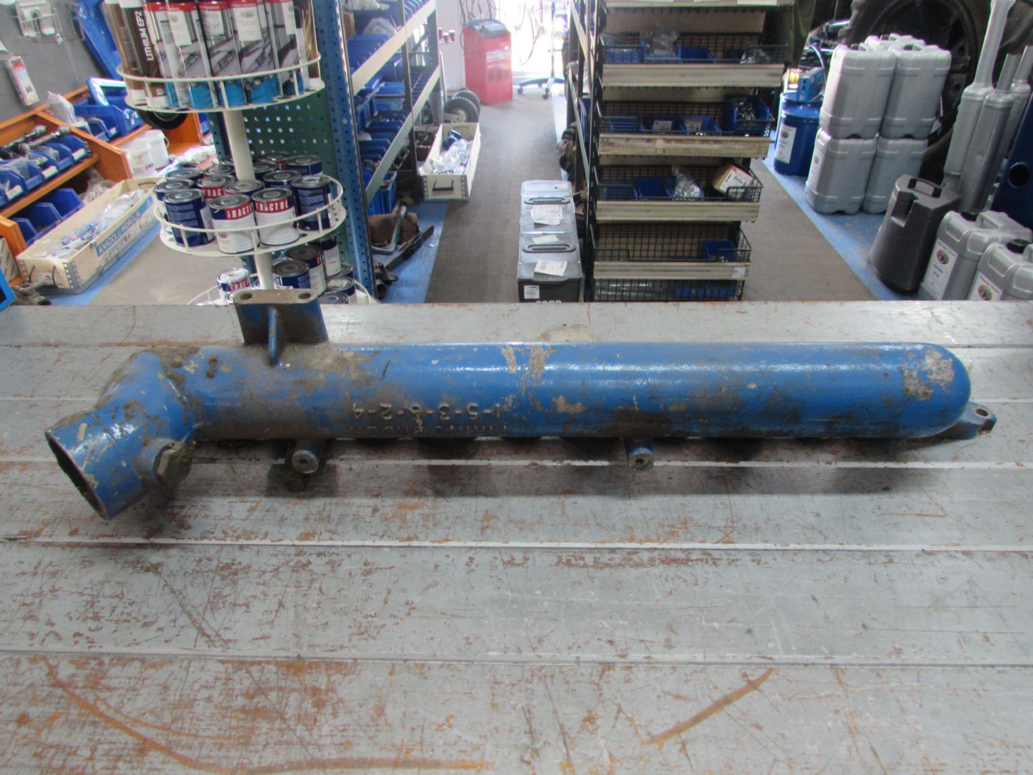 10 series 6 cylinder inlet manifold