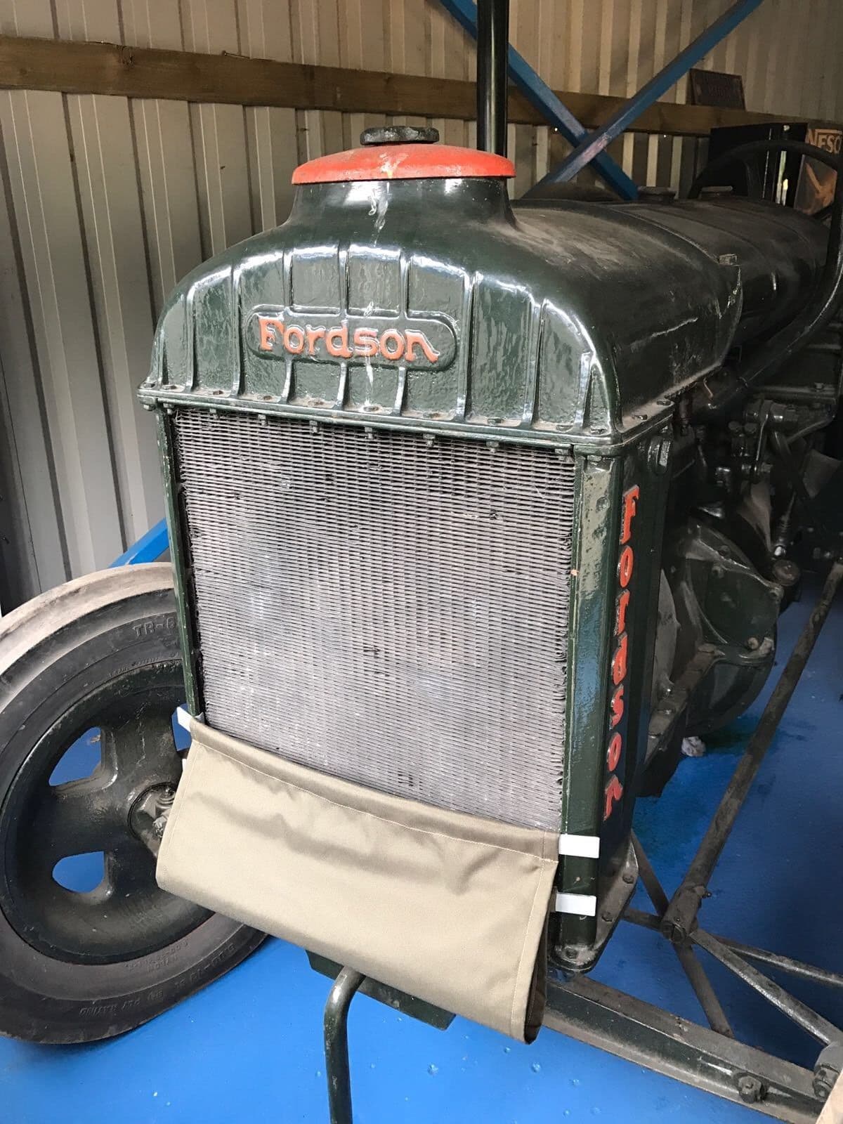 Fordson Radiator Blind CG5